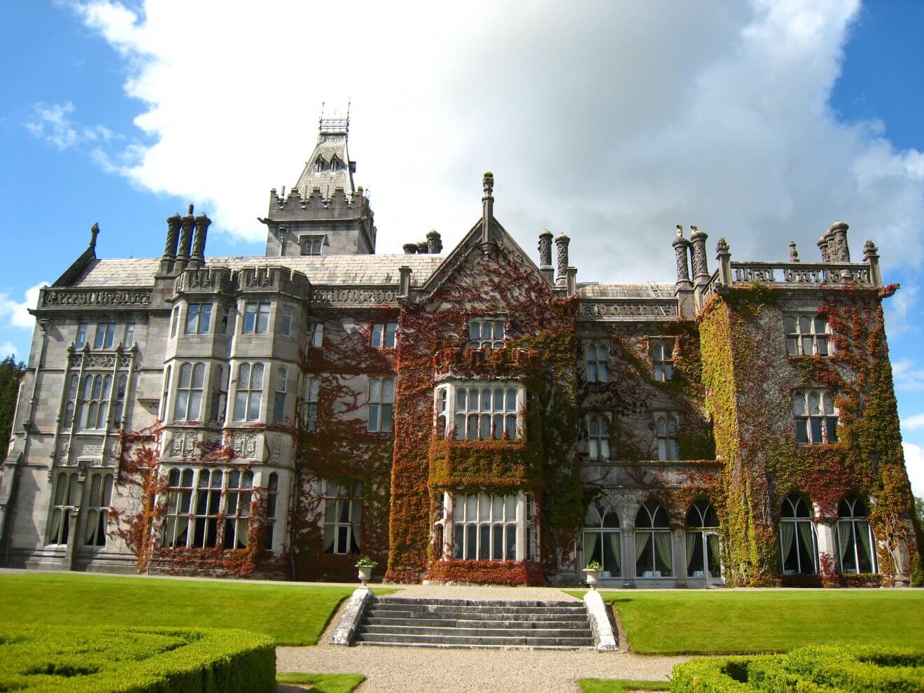 Ten Irish Stately Homes to See When Visiting Ireland - Irishtopia.net